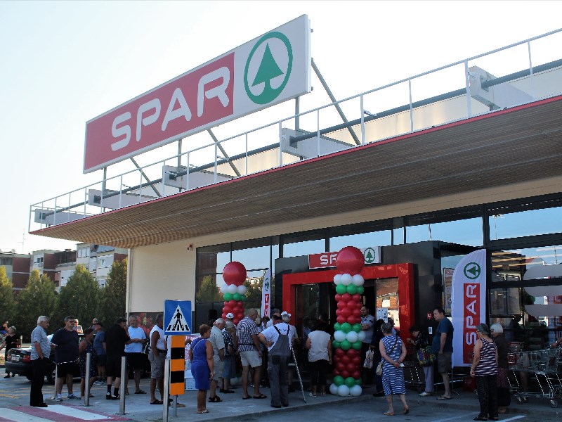 SPAR preuredio supermarkete u Karlovcu i Velikoj Gorici